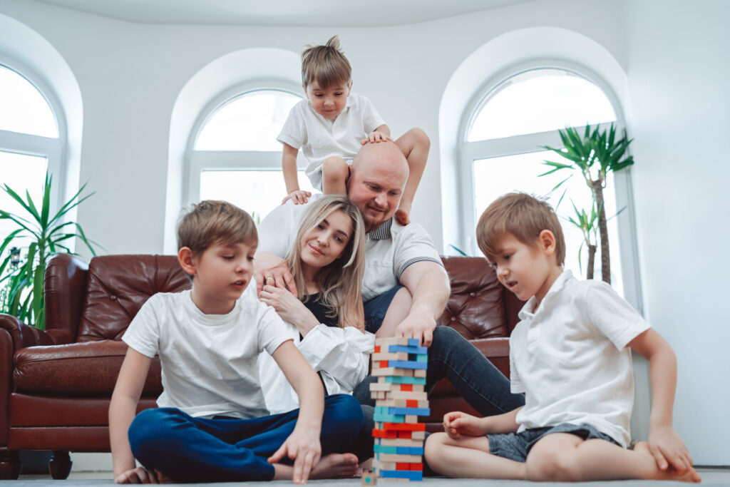 Top 10 des petits défis rigolo pour enfants à réaliser en famille